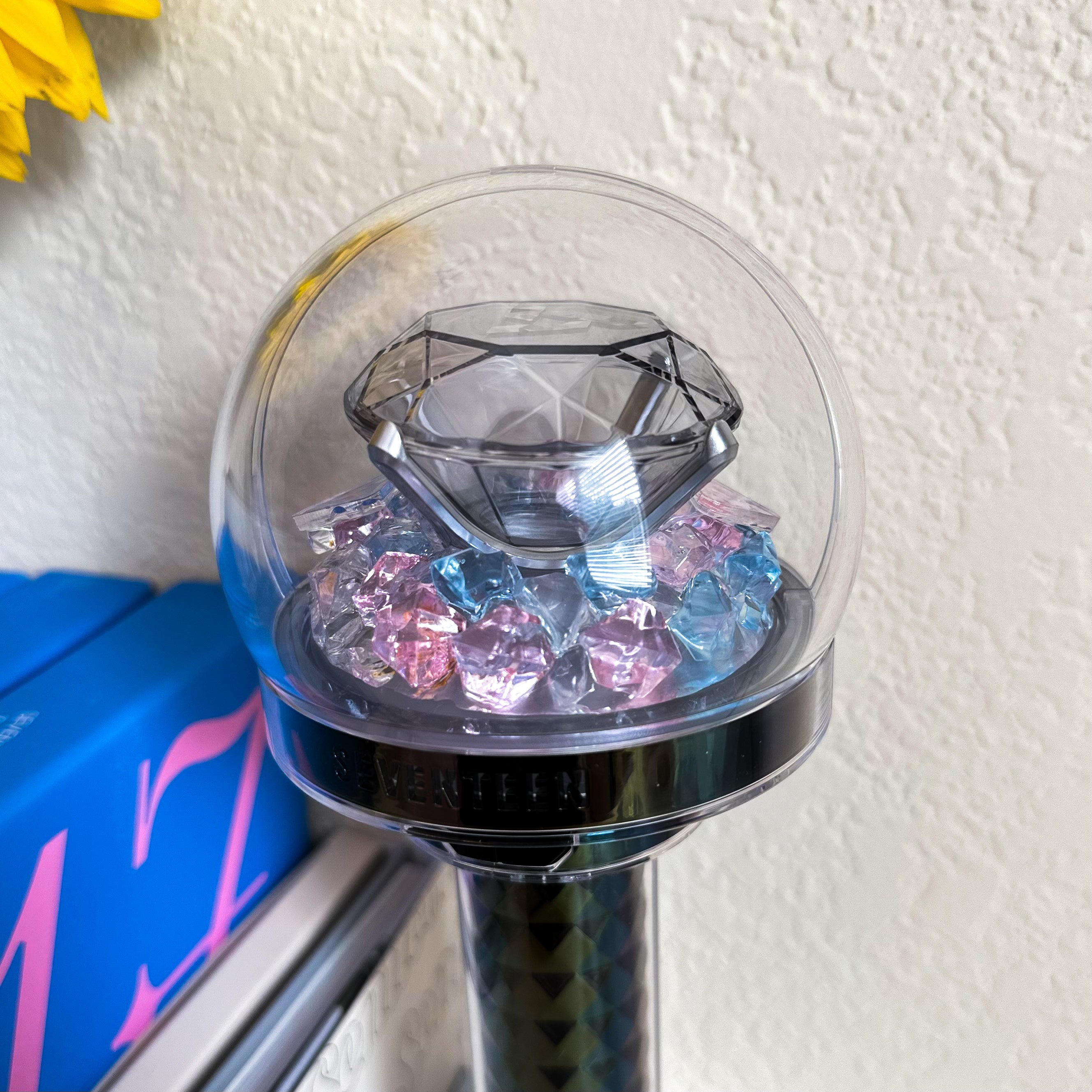 SVT Lightstick Island – Biased Studio